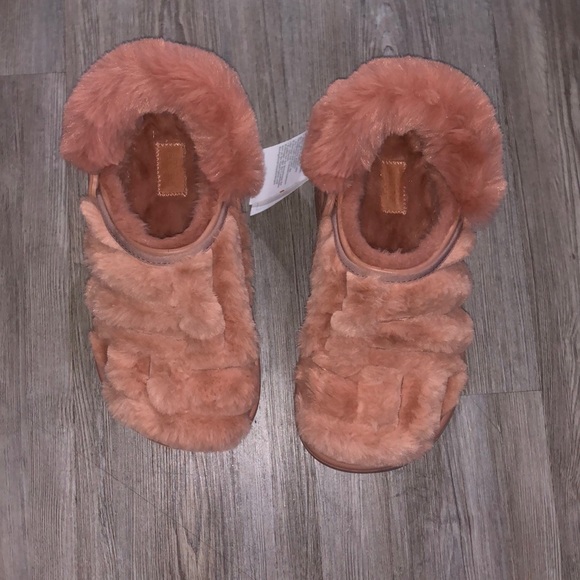 CROCS | Shoes | Crocs Coquette Stomp Lined Quilt Feminine Furry Clog ...